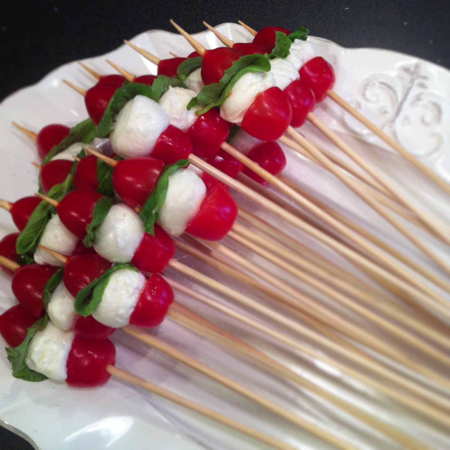 peace. love. & good food.: Caprese Pops
