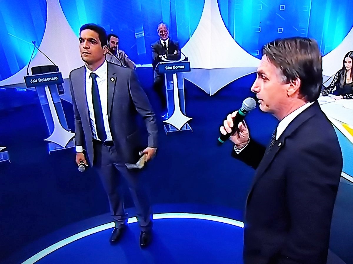 O cão que fuma...: Apreciações sobre o debate na Rede TV!