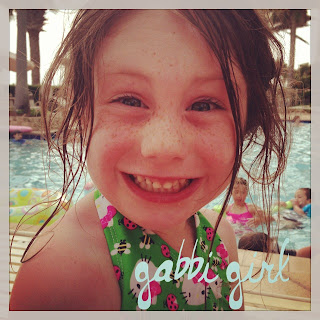 Mojoy: Gabbi loves chocolate and Memorial Day bikini