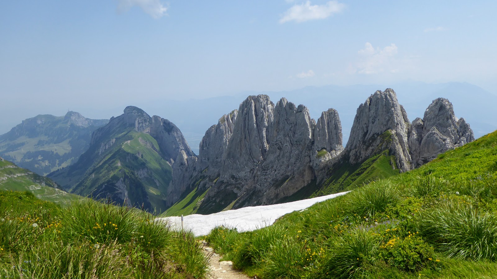 Alpstein-Wanderung von der Stauberen hinüber nach Wildhaus – Wandern ...