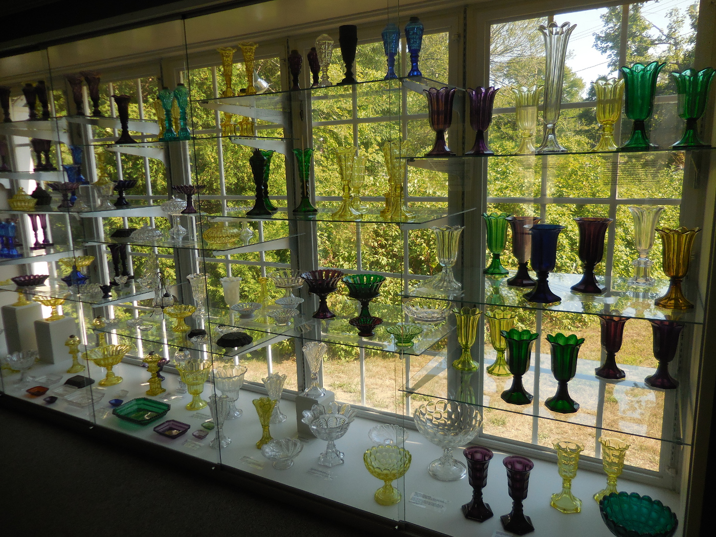 Quiet Corner Glass: Sandwich Glass Museum