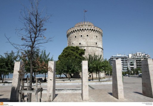 ΑΠΕΔΡΑΣΕ ΚΡΑΤΟΥΜΕΝΟΣ ΣΤΗΝ ΘΕΣΣΑΛΟΝΙΚΗ ΕΝΩ ΜΕΤΑΦΕΡΟΤΑΝ ΣΤΟ Α.Τ. ΛΕΥΚΟΥ ...