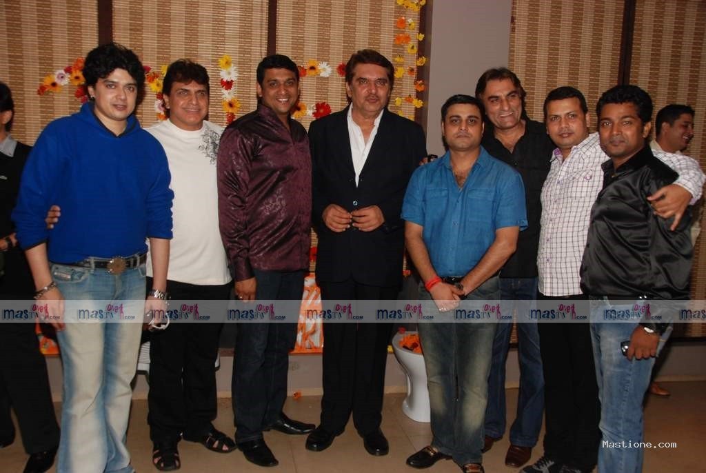 Bollywood Actors: Harish Kumar Actor