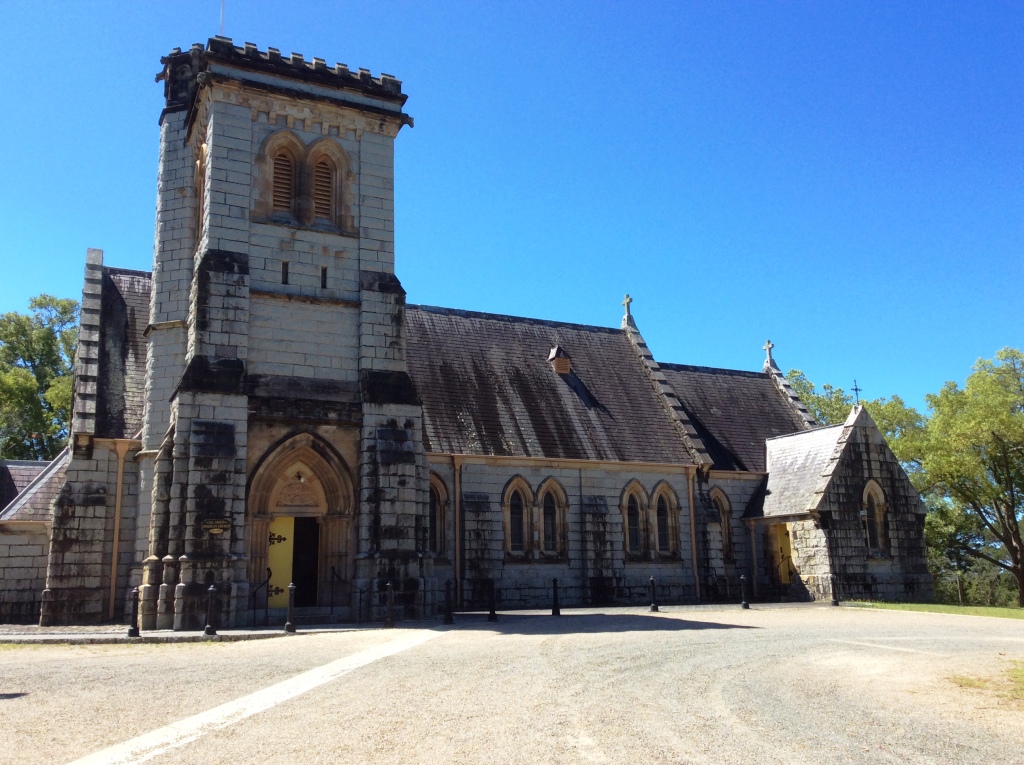Robbiebago Adventures: Historic Bodalla Anglican Church