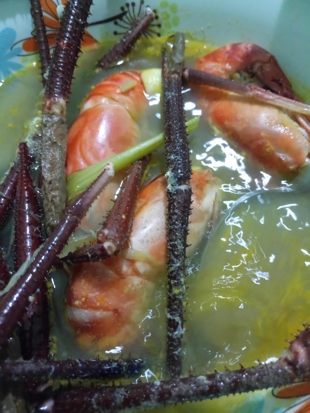 Beautiful Lie in a Beautiful Life: Sepit Biru & Buah Engkabang