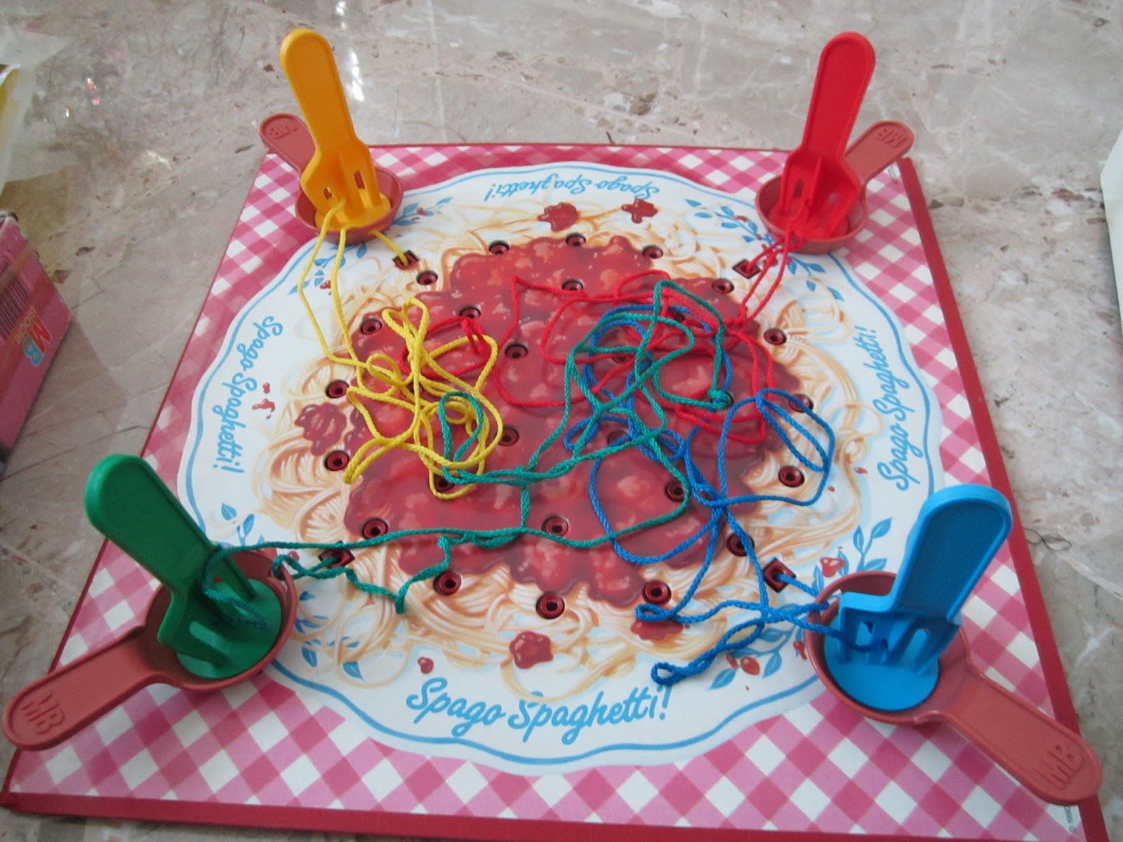 La soffitta di laa laa e po: Spago spaghetti MB 1990: un gioco sull ...