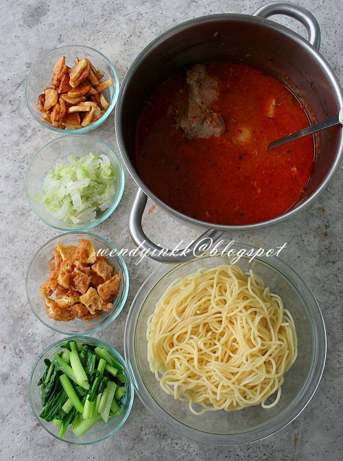 Table for 2.... or more: Mee Racun @ Poisonous Noodles of Batu Pahat ...