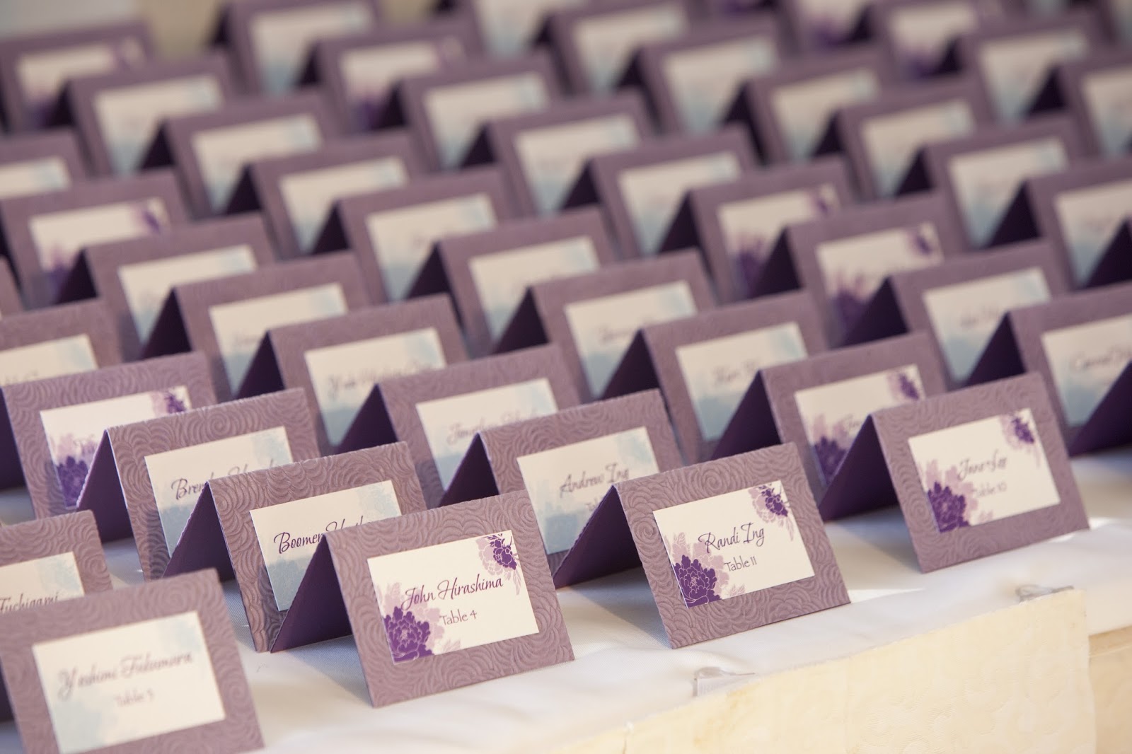 neu events' Blog for The Knot's Hawaii site: Escort Cards and Plated ...