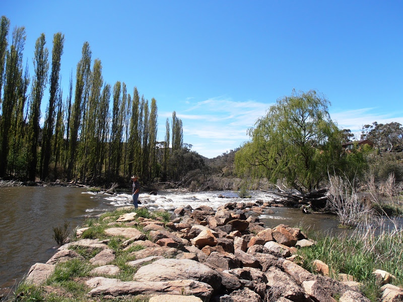 The Clarke's Aussie Adventure: 21 October 2012 - Cooma Snowy Mountain ...