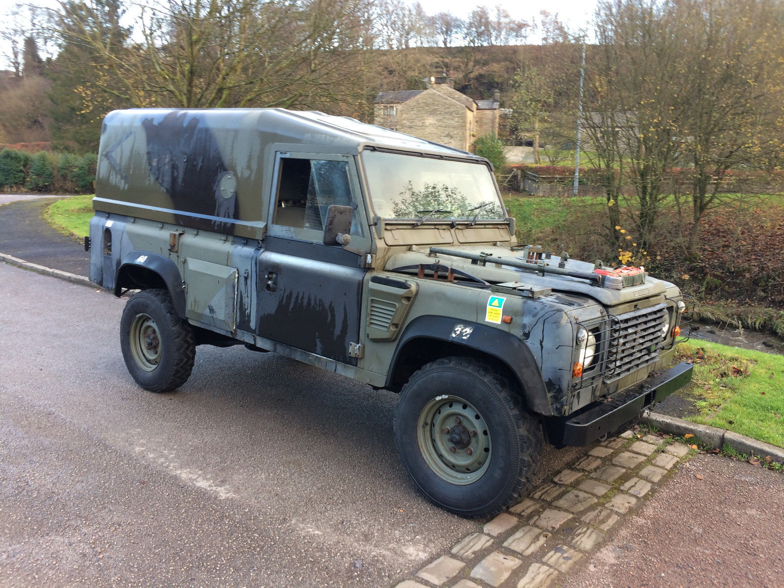 Landrover Defender: Land Rover Defender Wolf 110 XD TUM Hard Top Remus ...