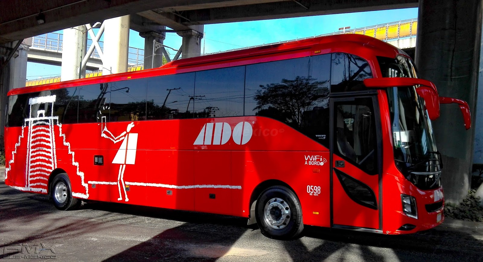 Autobuses del Oriente: ADO - Bus-México