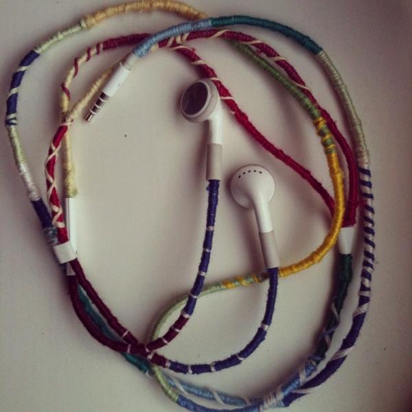 DIY Diary: D.I.Y - Braided Earphones