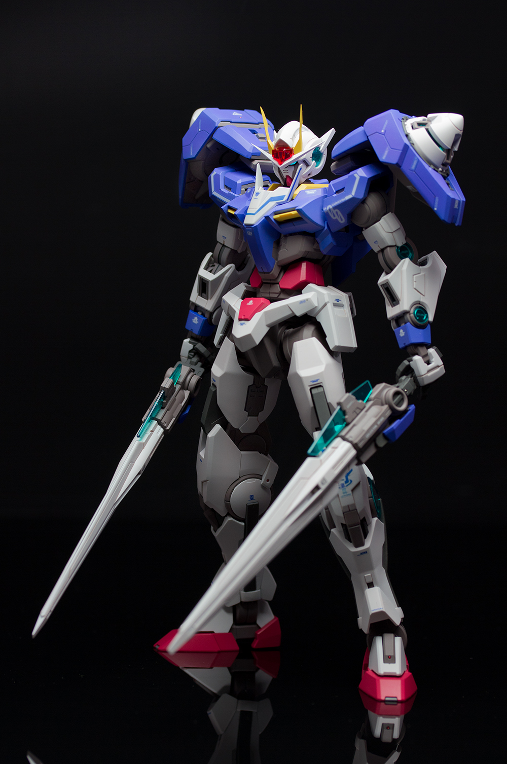 Tumacher - Gunpla Inochi: MG Gundam 00 Raiser - Review by Miyuyatuki ...