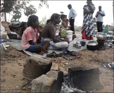 Genocide the Tamil people in Srilanka: SRI LANKA: Returnees struggle in ...