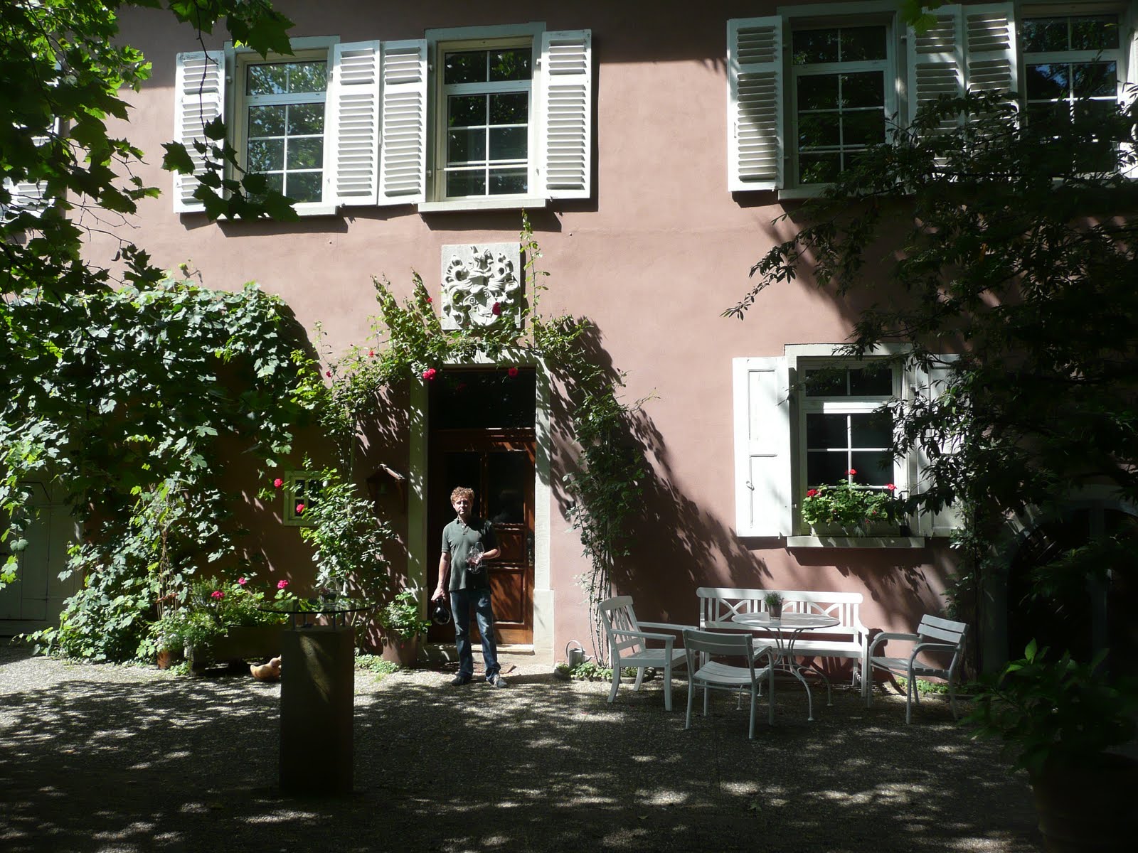 schiller-wine: A New Fixture in the Reemerging Red Slope of Nierstein ...