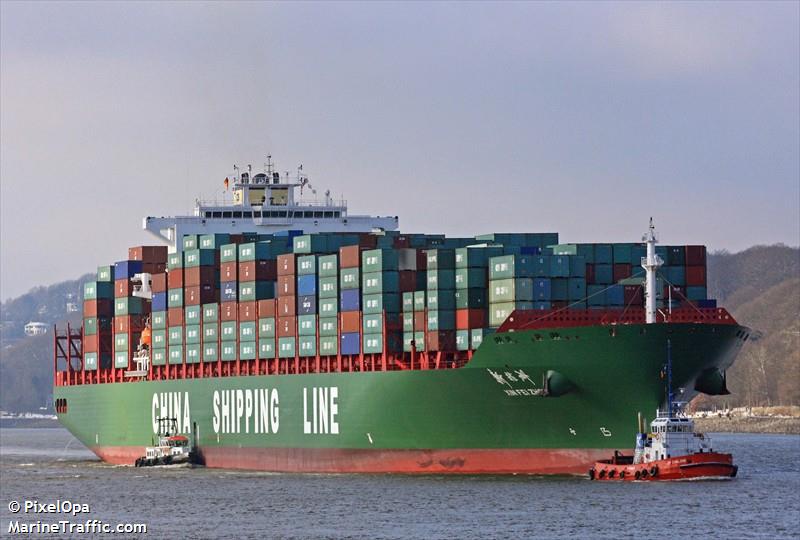 MEC&F Expert Engineers : MV Xin Fei Zhou, a 8,500 TEU Neopanamax ...