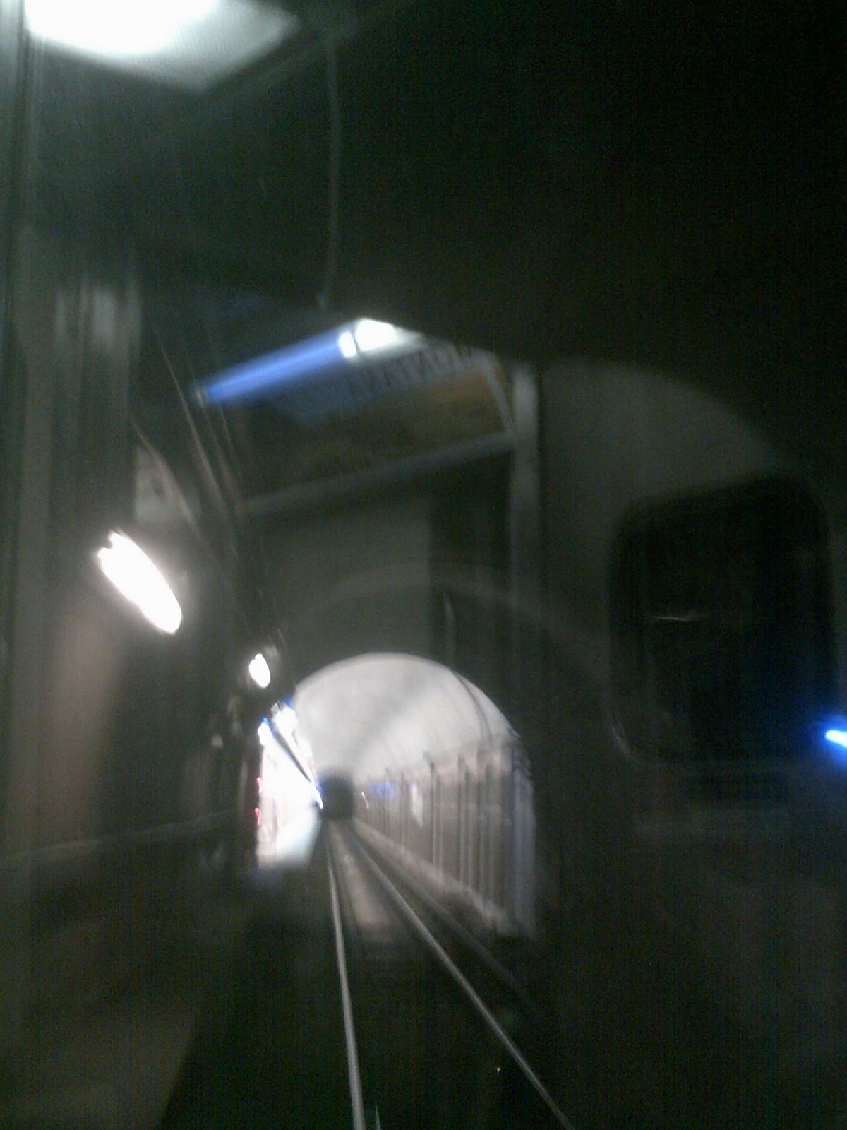 FRANKENSTEIN1959: From Armitage to Chinatown, The Red Line Underground