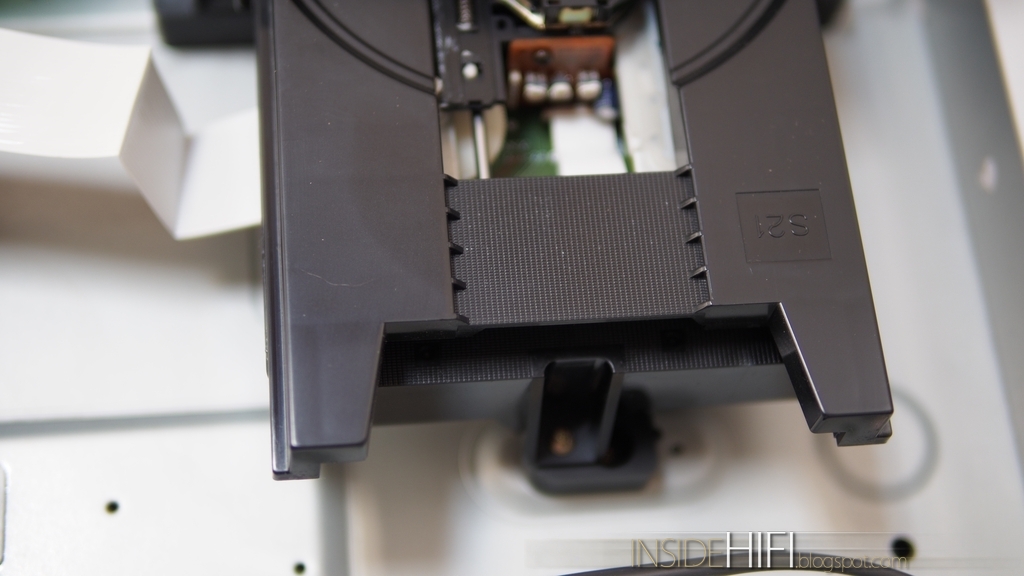 Inside Hi-Fi: Sony CDP-597