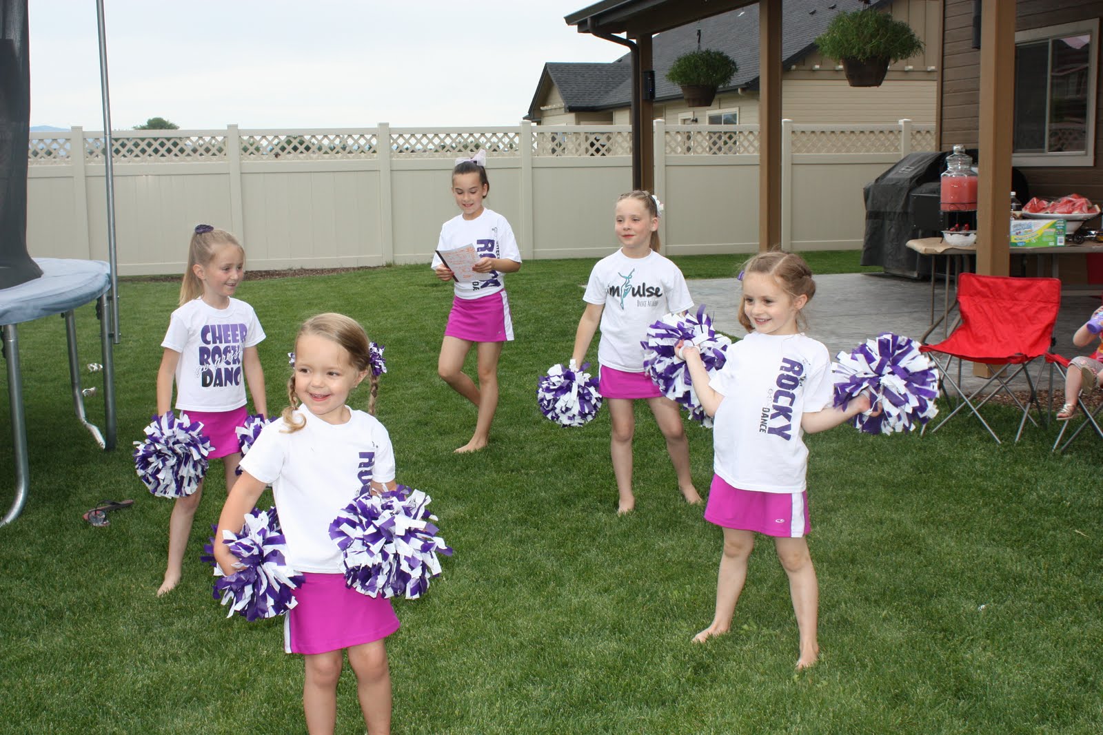 The Grantham Family: Cheer