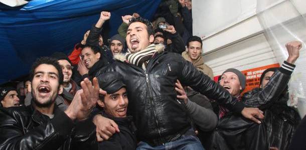 Ελληνισμός Και Έλληνες: ΜΑΘΕ ΤΙ ΕΙΝΑΙ O ΣΥΡΙΖΑ ΠΡΙΝ ΕΙΝΑΙ ΑΡΓΑ... [Φώτο ...