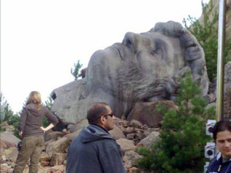 LAS 7 MARAVILLAS DEL MUNDO: El Coloso de Rodas