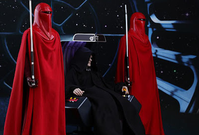 toyhaven: Hot Toys MMS469 1/6th scale Royal Guard 12-inch / 31 cm tall ...