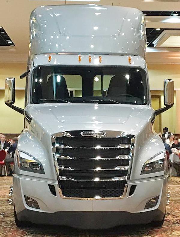 DIECIOCHO RUEDAS: NUEVO FREIGHTLINER CASCADIA 2018 … SE PRODUCIRÁ EN ...