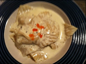 Things That Taste Good: Buffalo Chicken Ravioli with Blue Cheese Alfredo