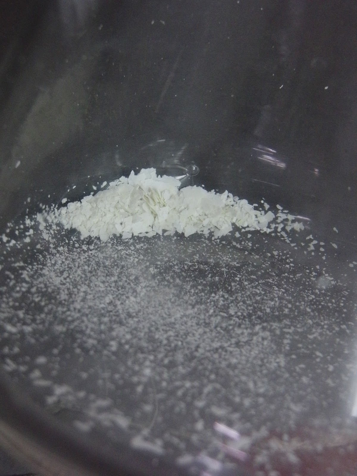 Lu Le Laboratory: Sublimation - Extraction Caffeine from Tea Leaves ...