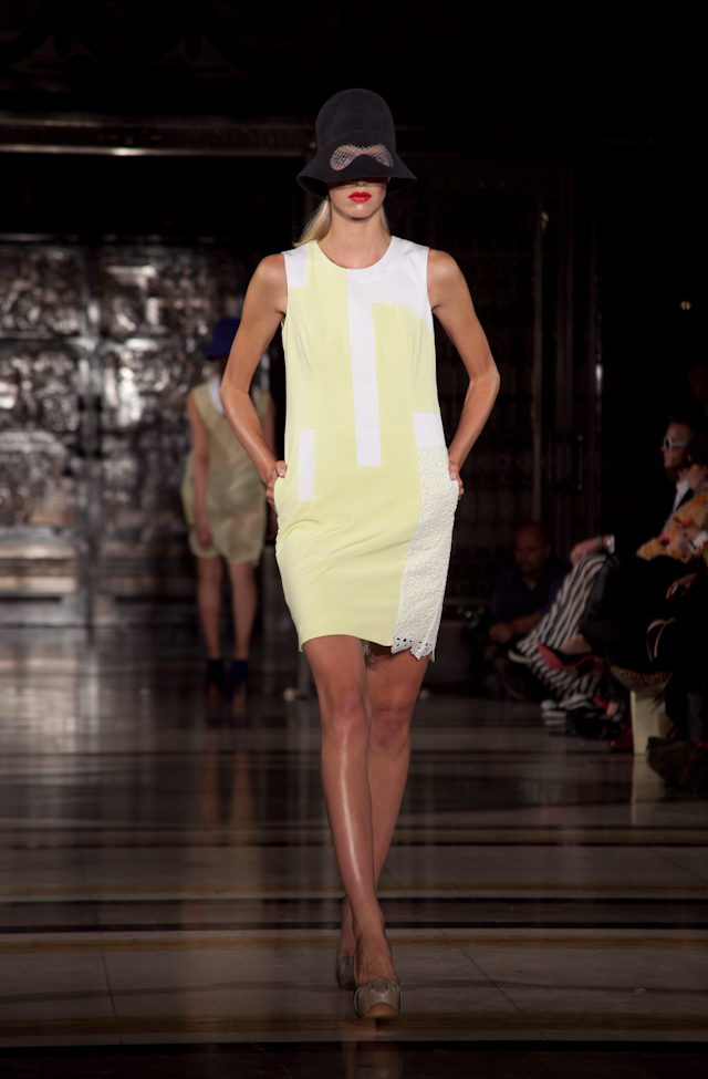 The Fashion Scout: COLLECTION| Ashley Isham SS14