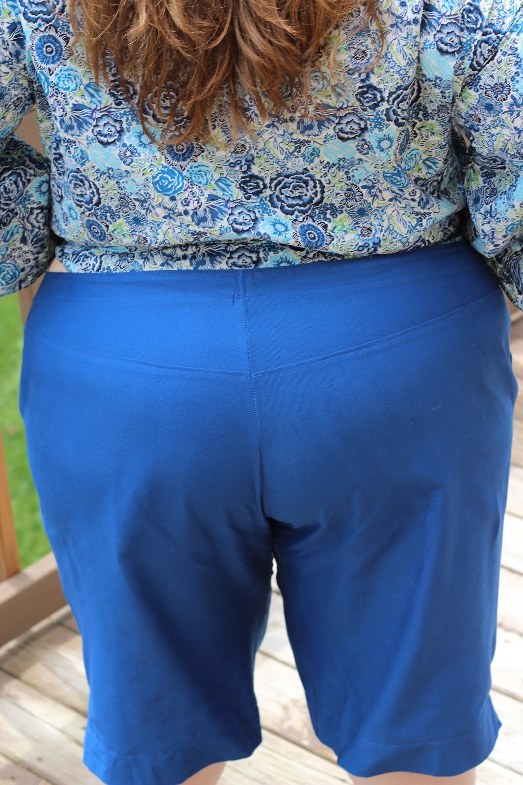 Pandora Sews Plus Size Clothes: A Floral Tunic and Long Shorts ...