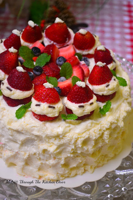 Through The Kitchen Door: Strawberry Mousse Shortcake