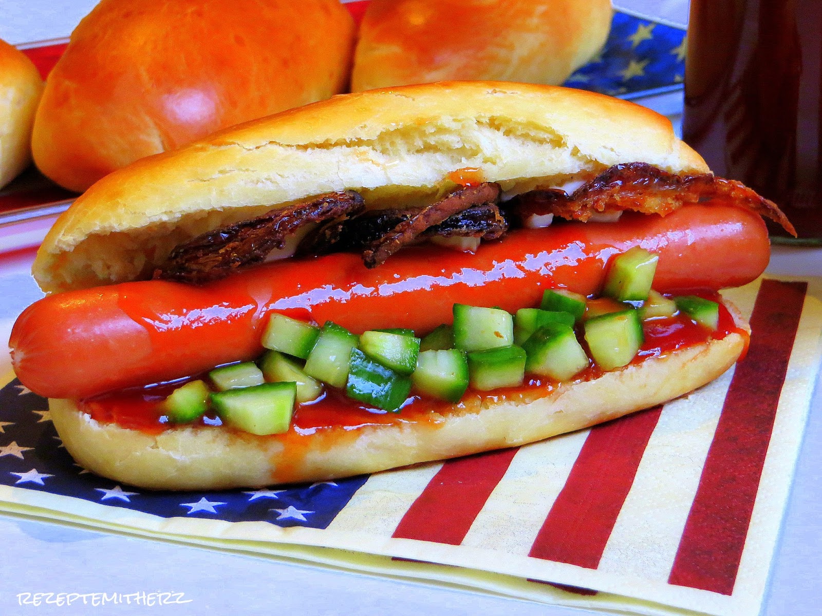 Rezepte mit Herz: American Hot Dogs Spezial
