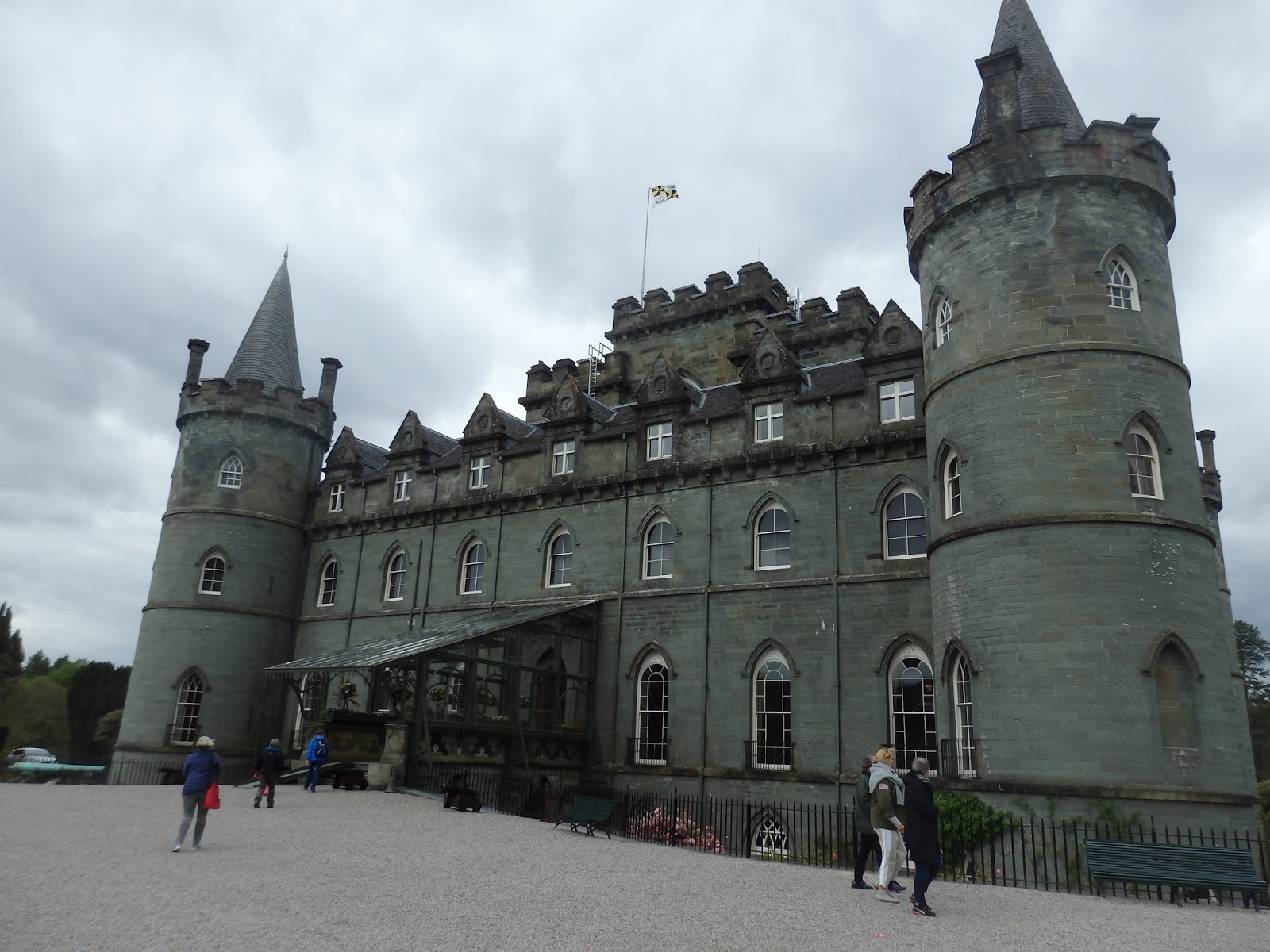 2 On the Road: Scotland - Inveraray Castle
