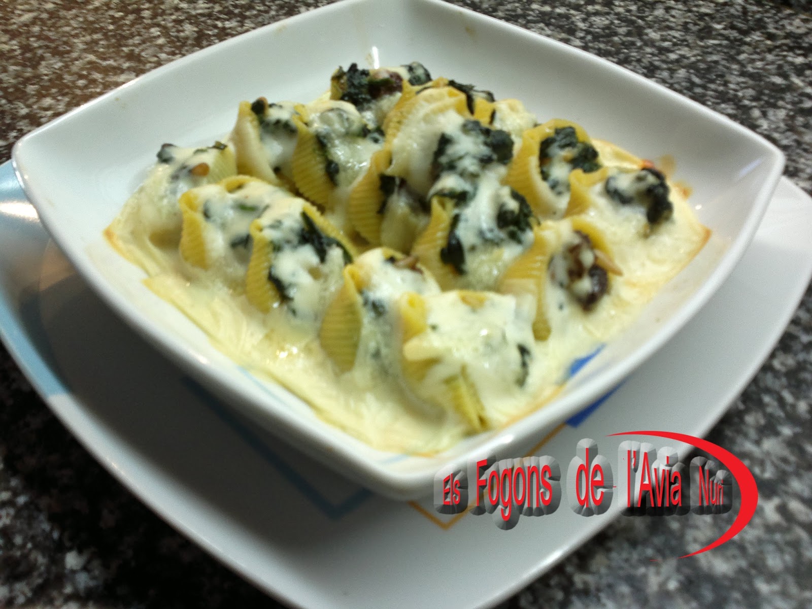 Els Fogons de l'Avia Nuri: Galets farcits d'espinacs amb panses i pinyons