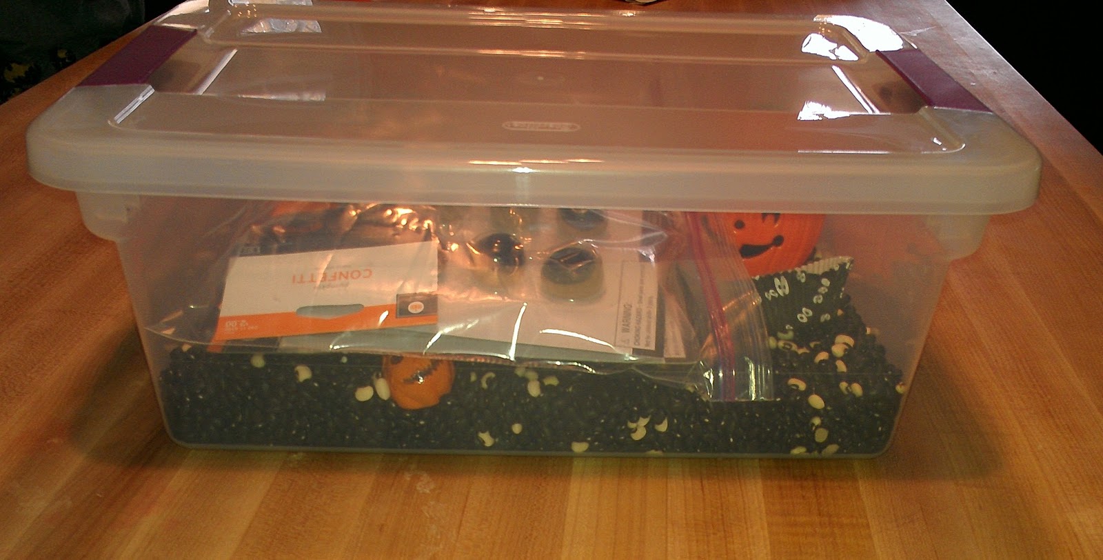 Adventures of a Modern Hippie: Halloween Sensory Box