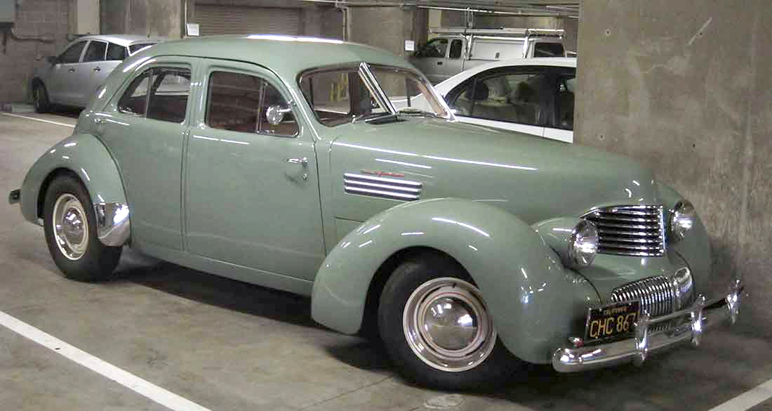 1940-41 Graham Hollywood sedan - Lloyd's Blog