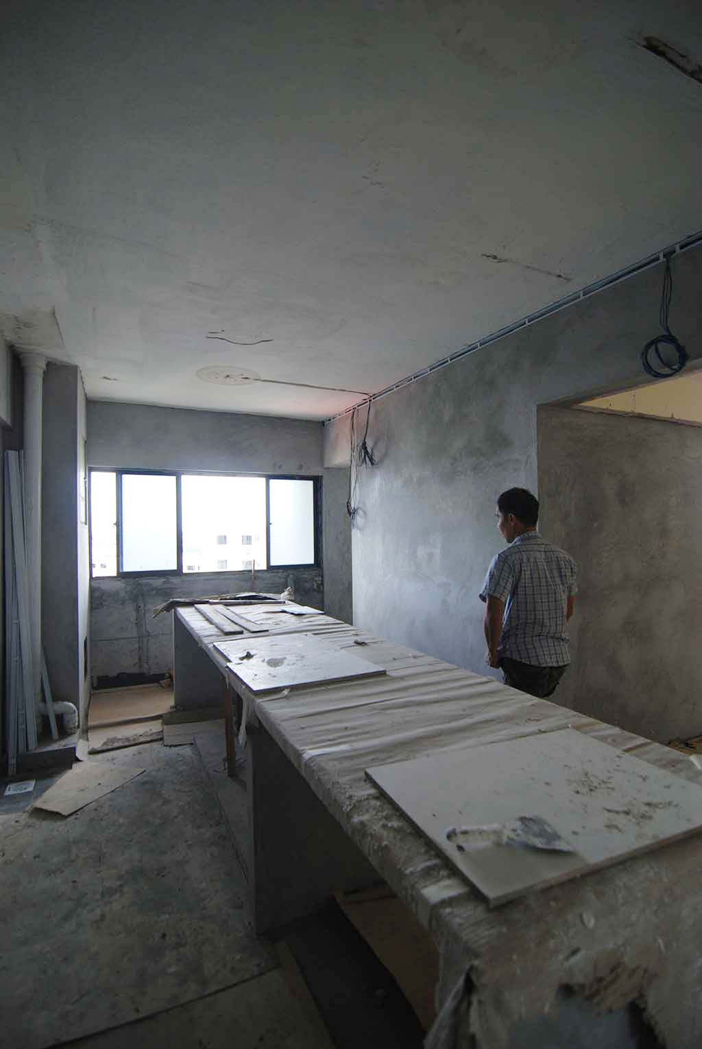 butterpaperstudio: Reno@324H - Cement screed walls