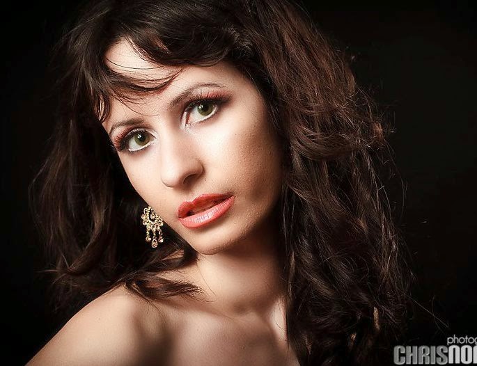 Ardiso - Brand Yourself with Art and Style: Maria Al-Masani Modeling ...