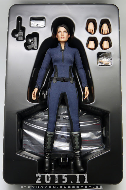 toyhaven: Review 1: Hot Toys 2015 Toy Fair Exclusive Avengers: AOU 1 ...