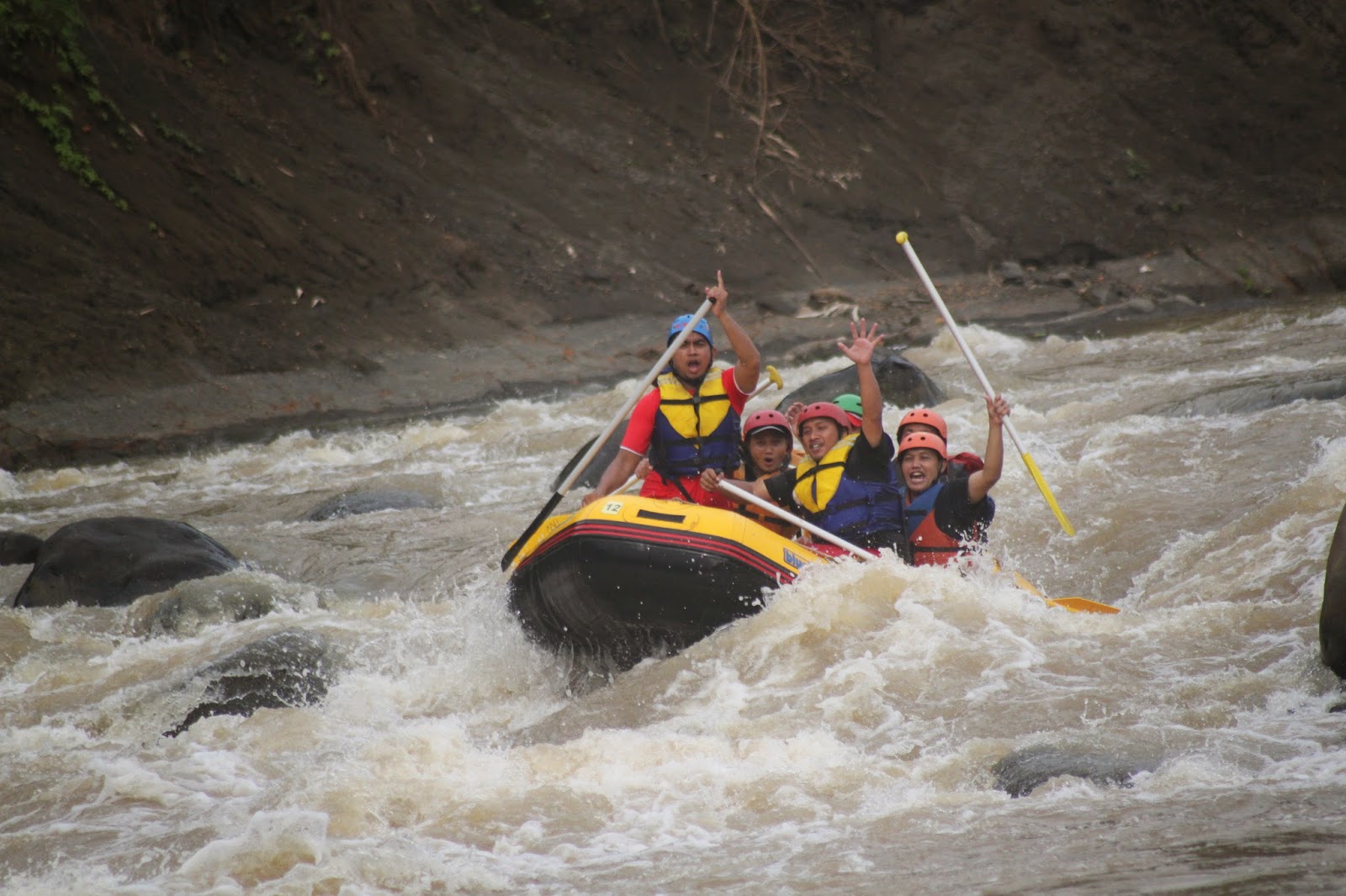Rafting Cicatih Sukabumi: Home