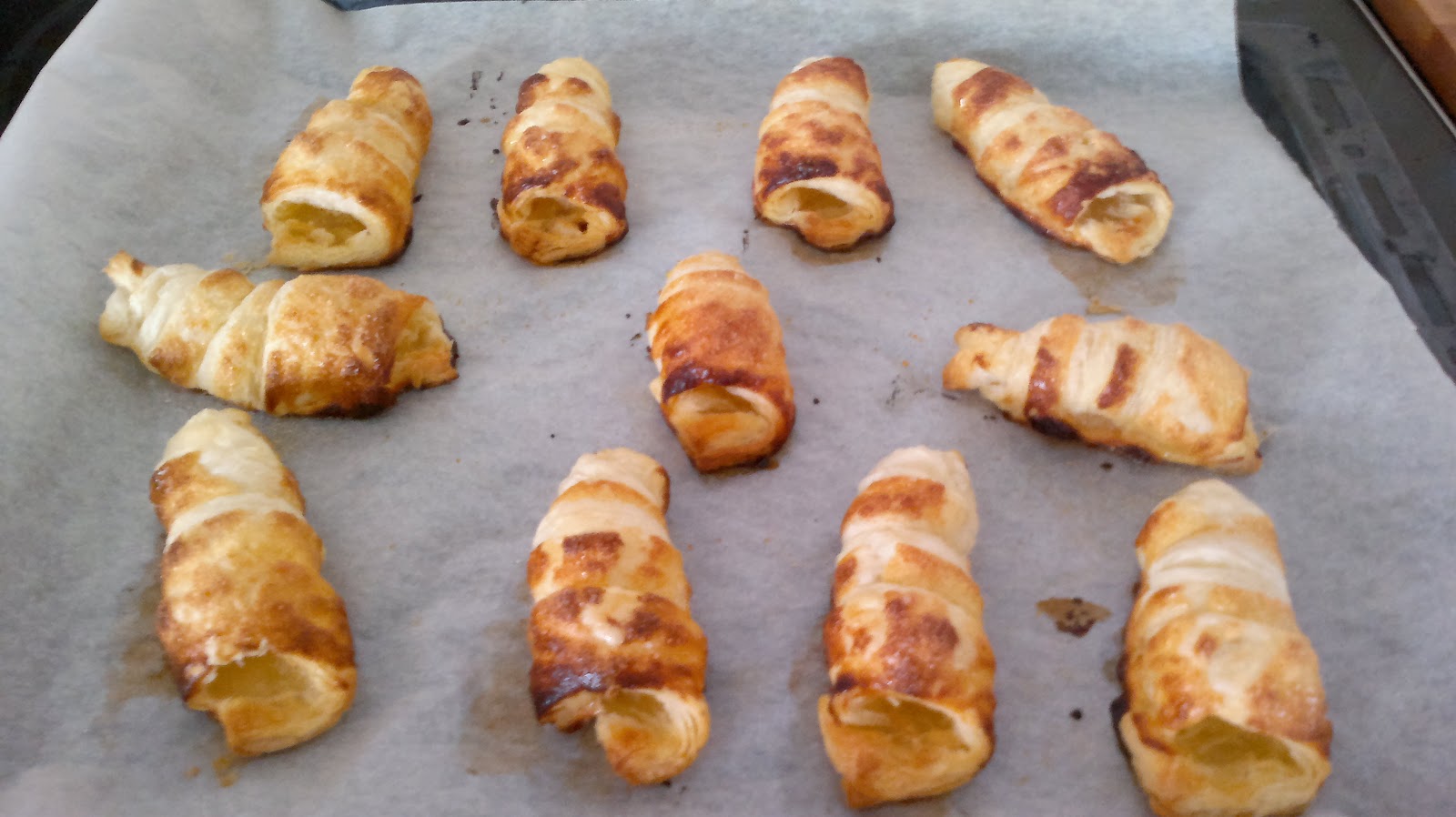 COMER CASERO ES MAS SANO Y NADA CARO: CANUTOS RELLENOS DE CREMA PASTELERA