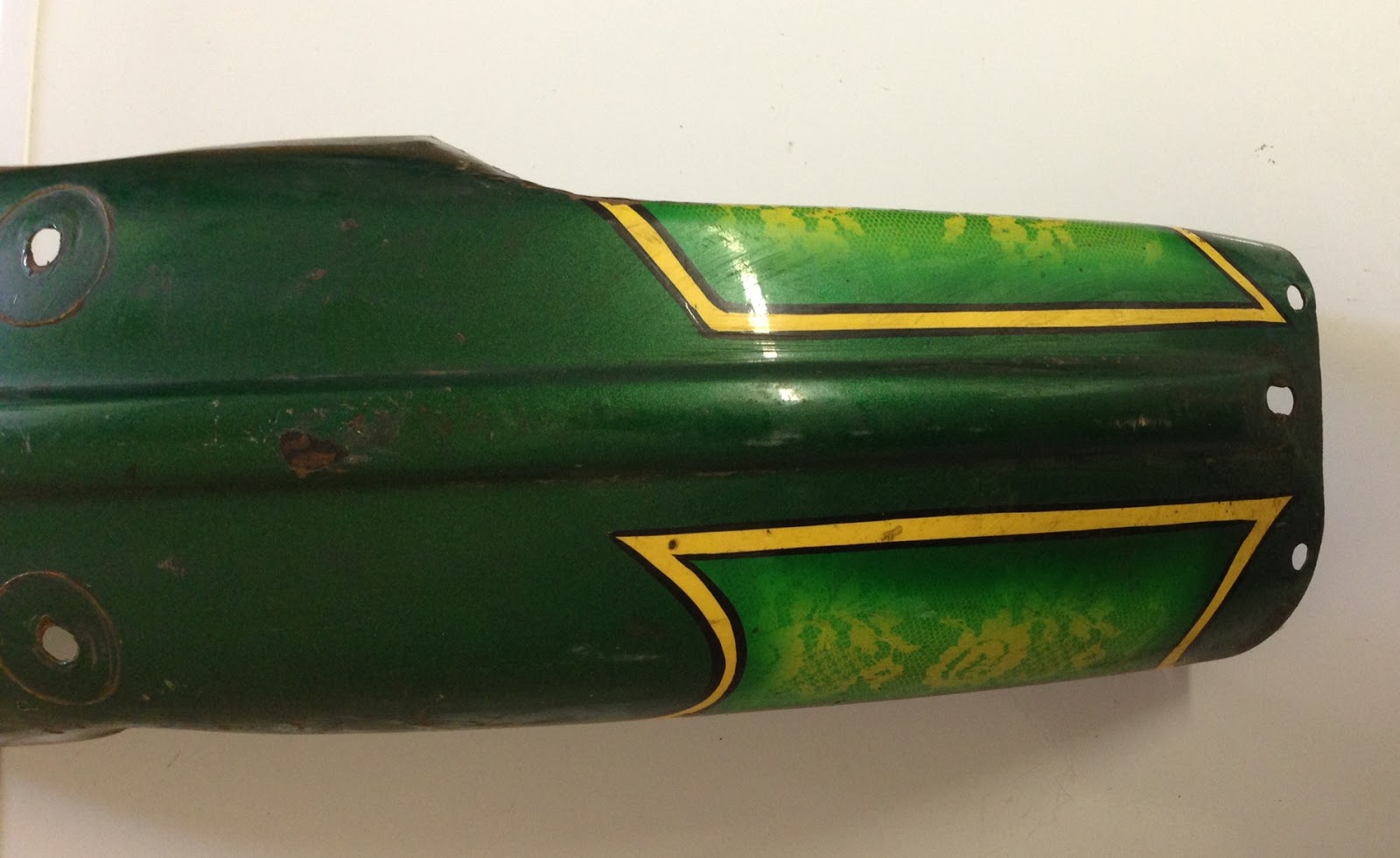 Squares Beware: FS- Ford Spare Tire Ring Ribbed Chopper Fender