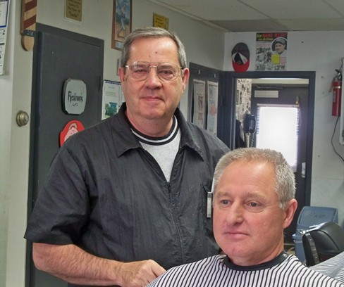 Zane Plaza Barber Shop, Chillicothe, Ohio