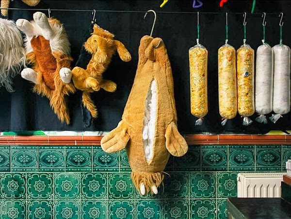 Pop-Up stuffed animal Butcher shop in Hamburg | JUMI