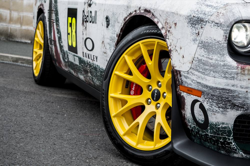 This Dodge Challenger Hellcat Dresses Up As A Rally Car - car news