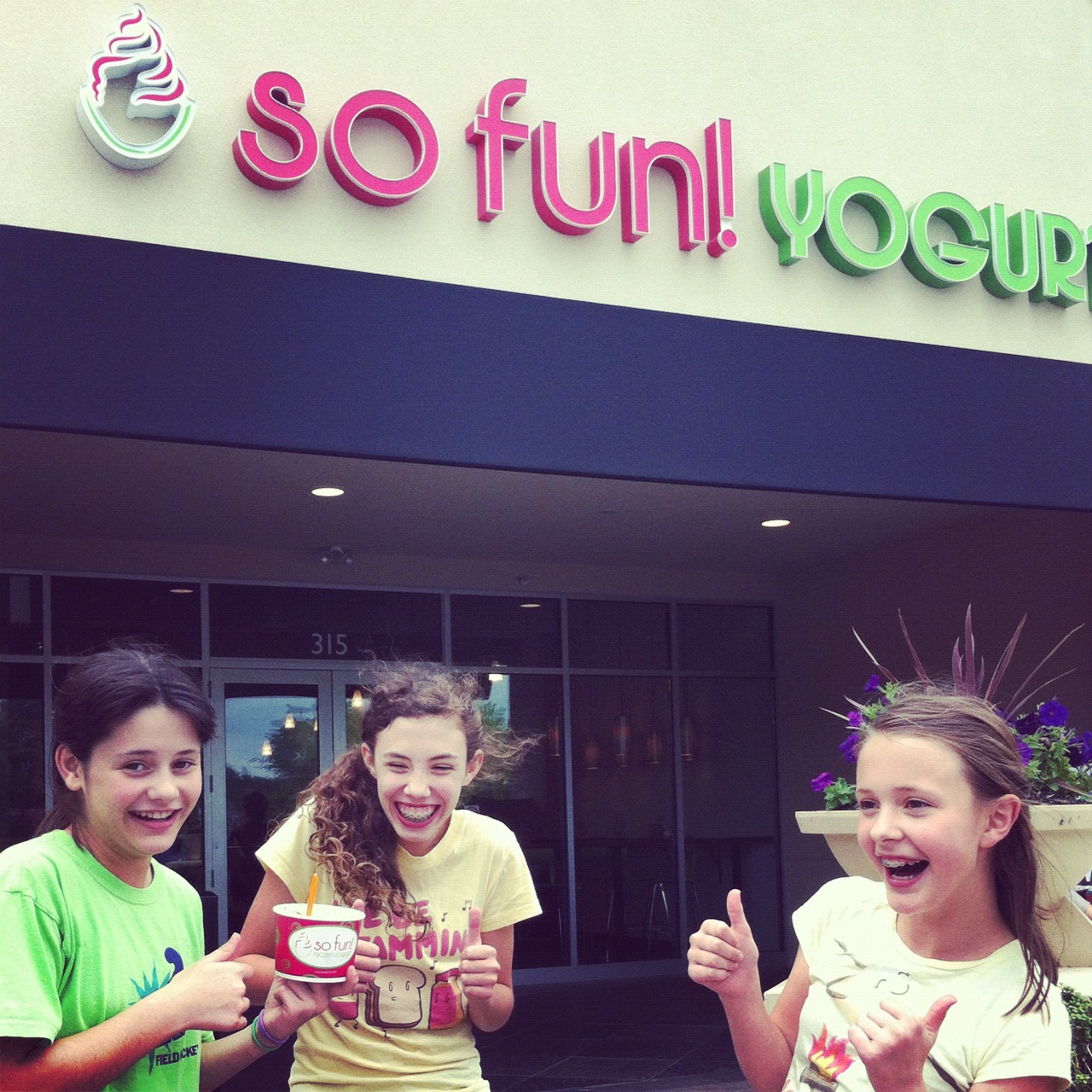 Pen Pal Project: Glimpses of Tile Tales at So Fun! Yogurt & Ithan ...