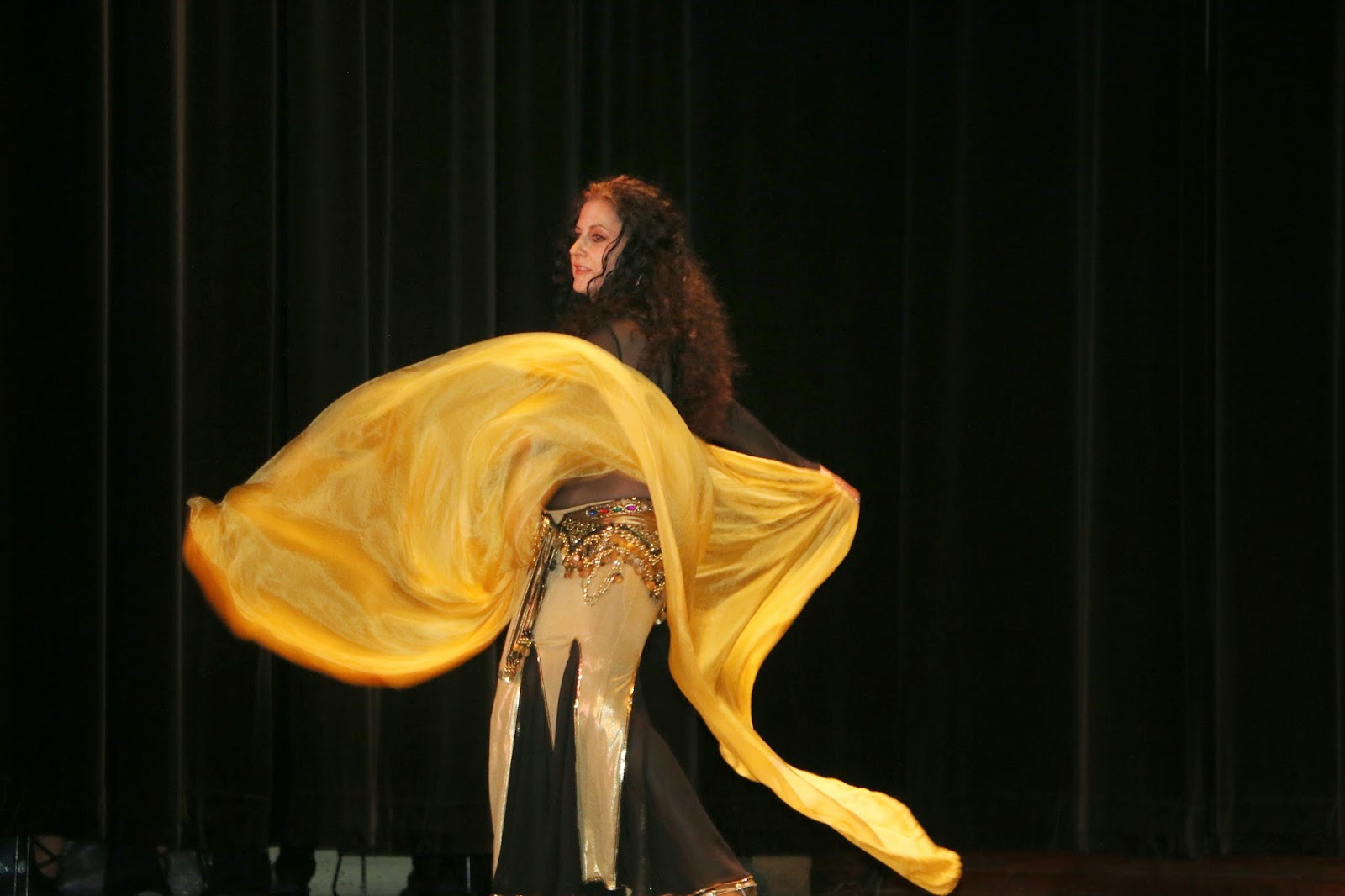 SHAHRZAD VOUS RACONTE...LA VIE: Belly dancing courses at Victoria Hall ...