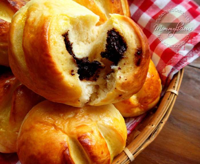 Roti Isi Coklat | Momylicious