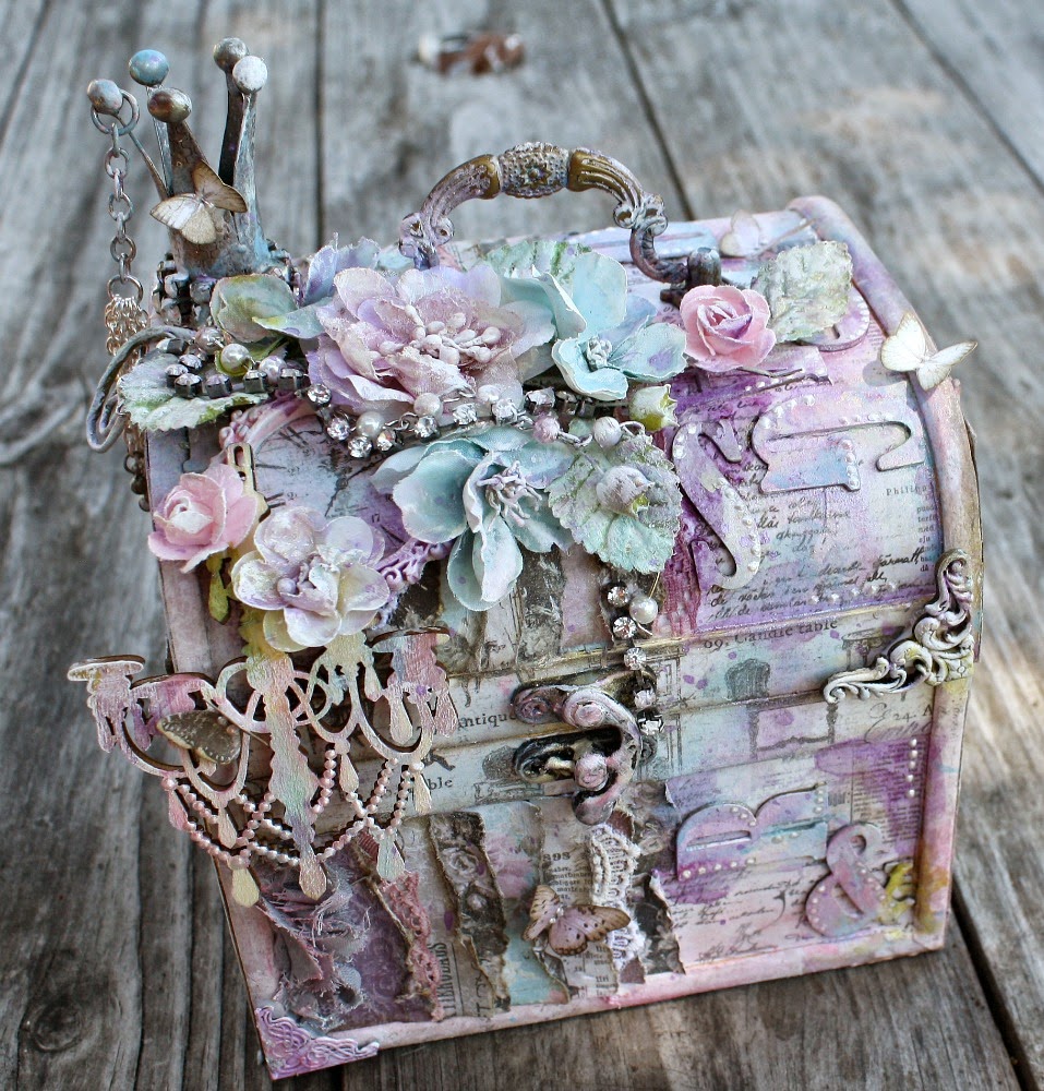 Msliberty Creations: Maja Designs Seasonal Girl for Autumn